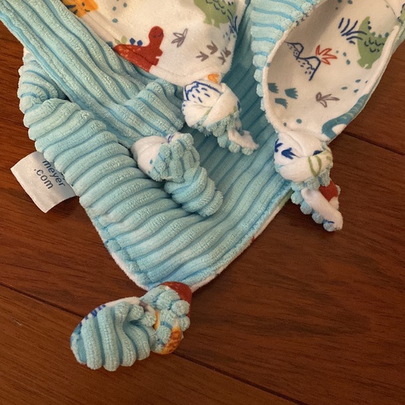 Mary Meyer | Toys | Mary Meyer Pebblesaurus Dinosaur Lovey Blanket Like ...